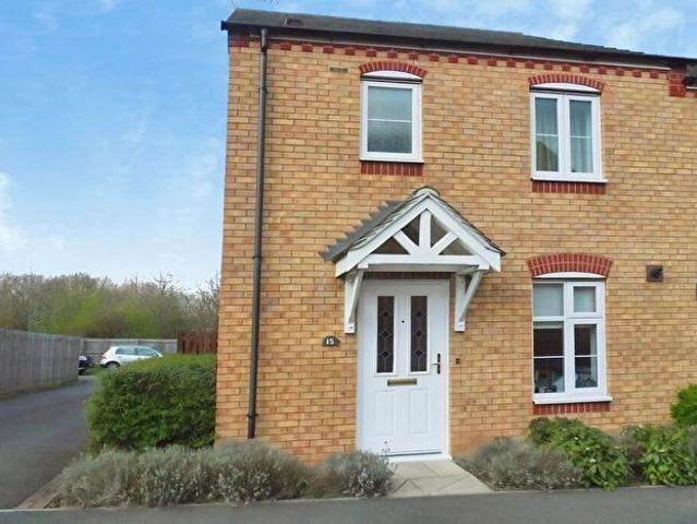 3 Bedroom End Of Terrace House To Rent In Darwin Crescent, Loughborough, Leicestershire, LE11