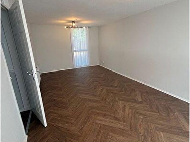 3 Bedroom End Of Terrace House To Rent In Edward Bailey Close, Coventry, CV3