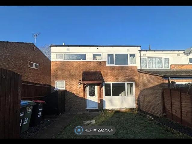 3 Bedroom End Of Terrace House To Rent In Ferndale, Milton Keynes, MK6