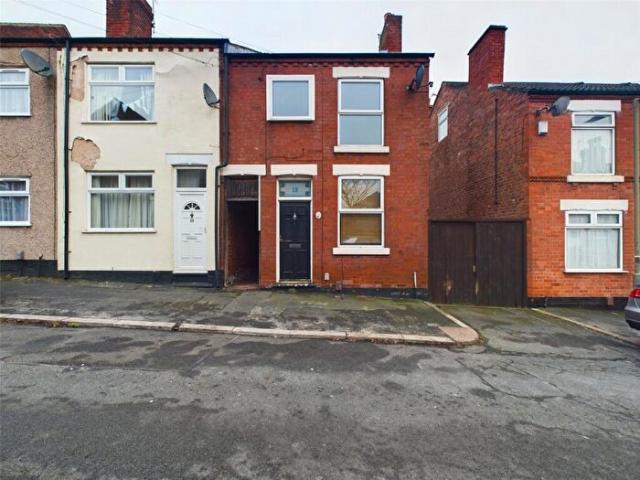 3 Bedroom End Of Terrace House To Rent In Hope Street, Ilkeston, Derbyshire, DE7