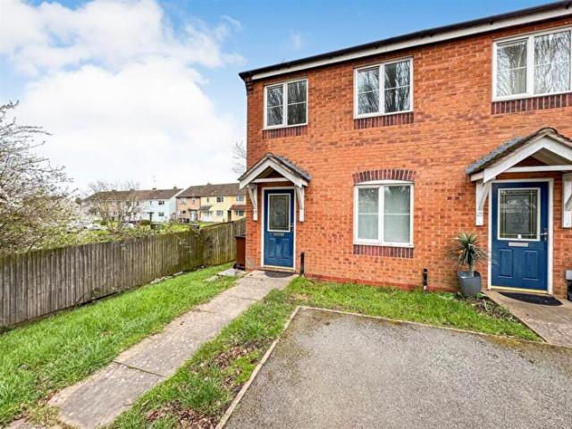 3 Bedroom End Of Terrace House To Rent In Lowry Close, Corby, NN18