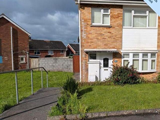 3 Bedroom End Of Terrace House To Rent In Llwynhendy, Tir Einon, SA14