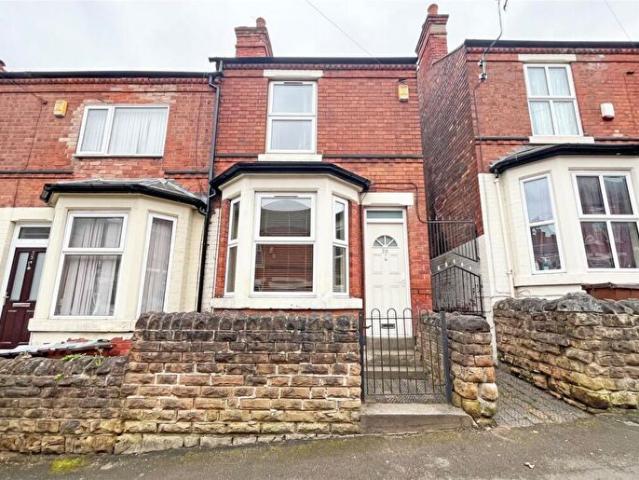 3 Bedroom End Of Terrace House To Rent In Osborne Street, Nottingham, NG7