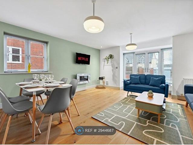 3 Bedroom End Of Terrace House To Rent In Parish Mews, Hampton In Arden, Solihull, B92