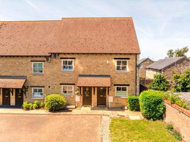 3 Bedroom End Of Terrace House To Rent In Pearsons Mews, Wollaston, Northamptonshire, NN29
