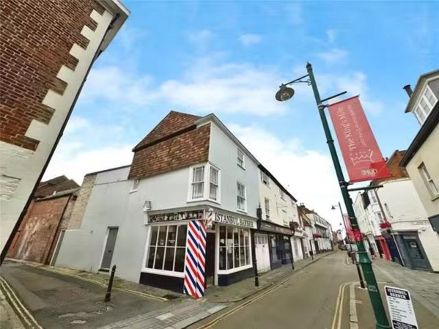 3 bedroom End Terrace Flat to rent, Northgate, Canterbury, CT1.