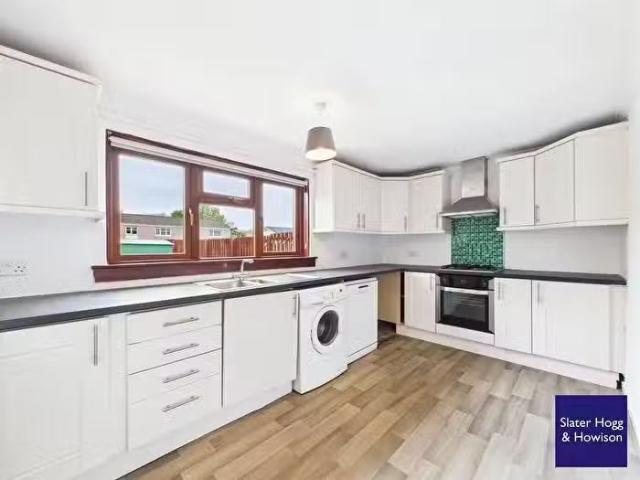 3 Bedroom End Terrace House For Sale In Loch Laxford, East Kil.