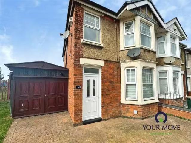 3 bedroom End Terrace House to rent, Wyken Grange Road, Covent.
