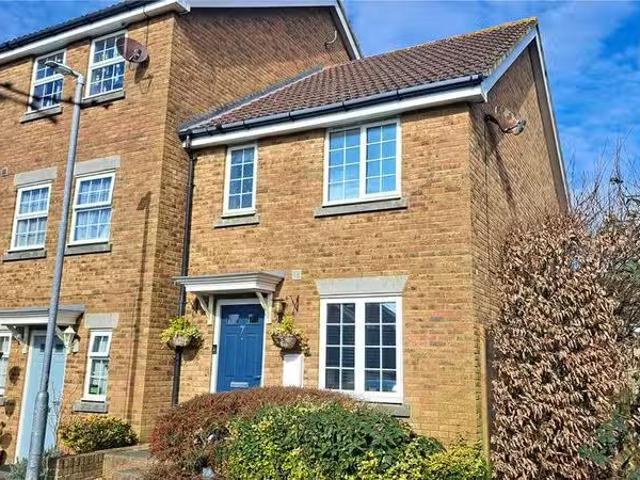 3 bedroom End Terrace House to rent, Bluebell Gardens, St. Leo.