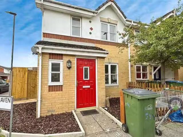 3 bedroom End Terrace House to rent, Grasshaven Way, London, S.