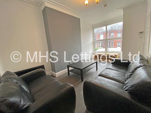 3 Bedroom End Terraced House for rent in Beechwood Mount
