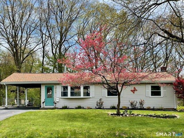 3 bedroom, Enfield CT 06082 102584987