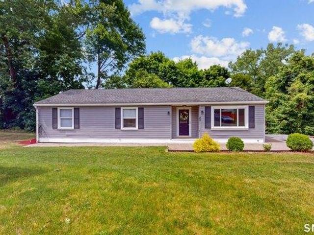 3 bedroom, Enfield CT 06082 103073922