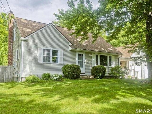 3 bedroom, Enfield CT 06082 104605980