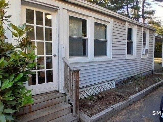 3 bedroom, Enfield CT 06082 104835043