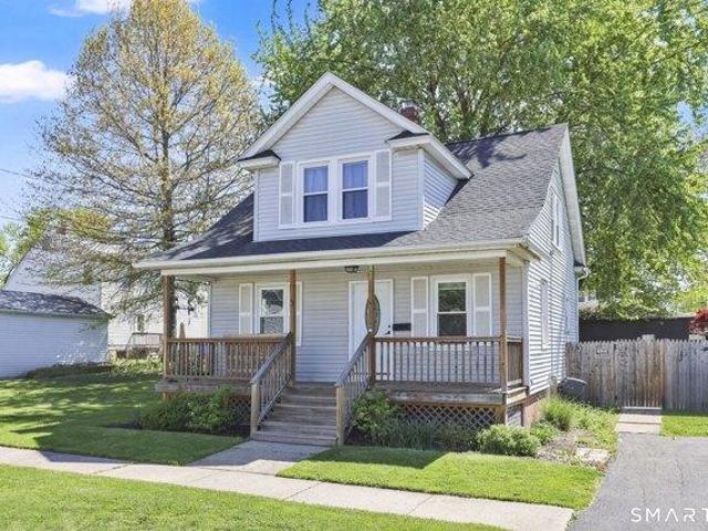 3 bedroom, Enfield CT 06082 LS102564721