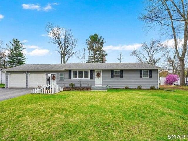 3 bedroom, Enfield CT 06082 LS103099524