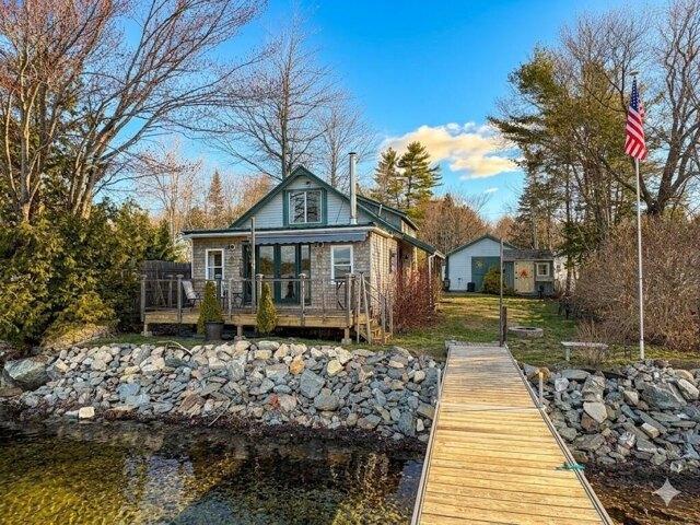 3 bedroom, Enfield ME 04493 LS102668957