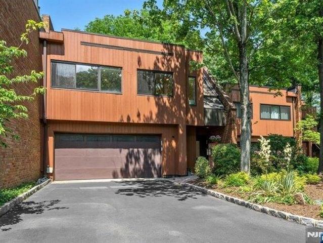 3 bedroom, Englewood NJ 07631 104441262