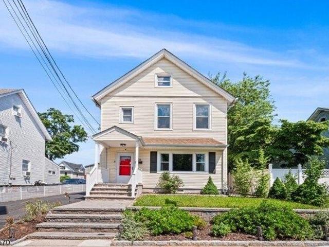 3 bedroom, Englewood NJ 07631 105143444