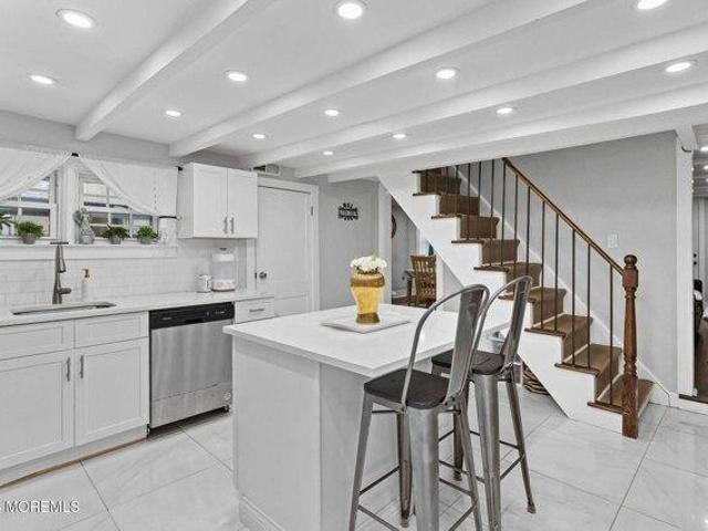 3 bedroom, Englishtown NJ 07726 LS101857719