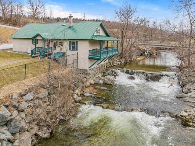 3 bedroom, Enosburg Falls VT 05450 103074225