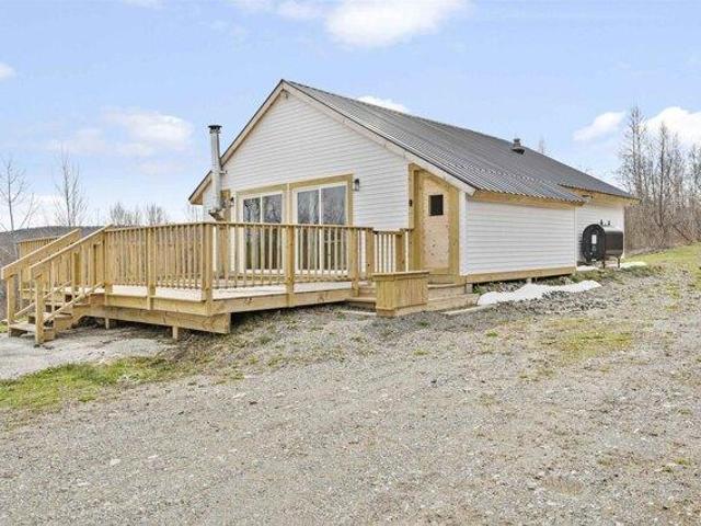 3 bedroom, Enosburg Falls VT 05450 LS102064048