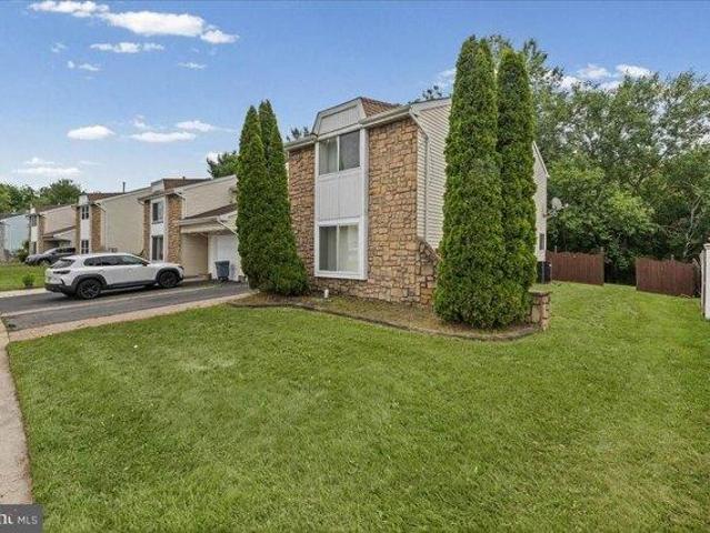 3 bedroom, East Windsor NJ 08520 104906430