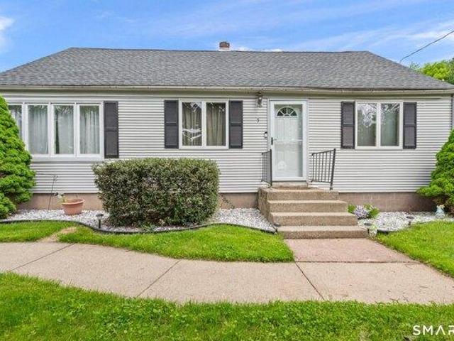3 bedroom, East Windsor CT 06088 105106449