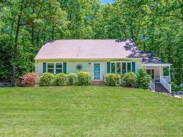 3 bedroom, East Brookfield MA 01515 LS103098850