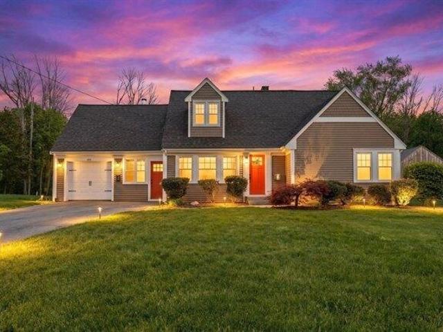 3 bedroom, East Bridgewater MA 02333 102409257