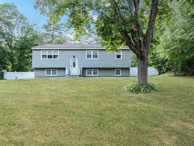 3 bedroom, East Bridgewater MA 02333 104149026