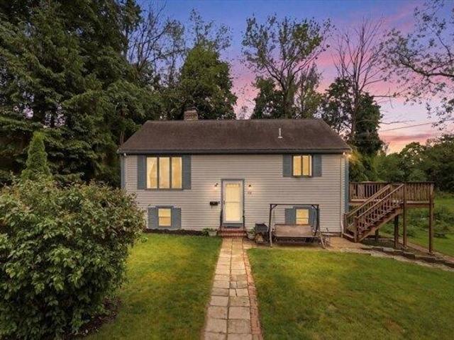 3 bedroom, East Bridgewater MA 02333 105122953