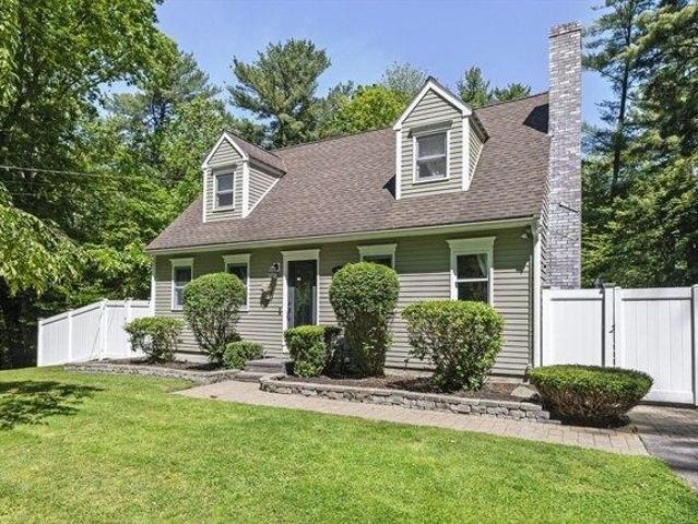 3 bedroom, East Bridgewater MA 02333 LS103126834