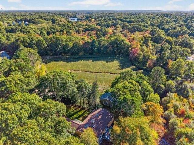 3 bedroom, East Falmouth MA 02536 104946369
