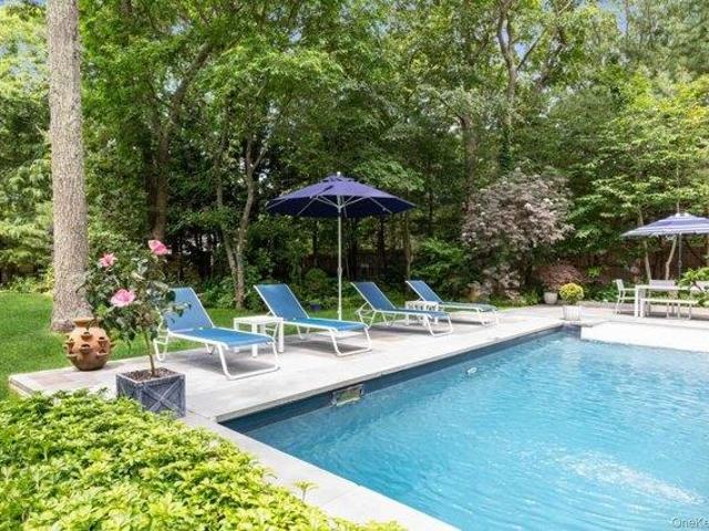 3 bedroom, East Hampton NY 11937 103622104