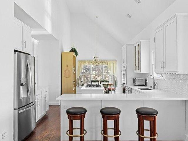 3 bedroom, East Hampton NY 11937 103622594