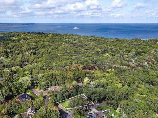3 bedroom, East Hampton NY 11937 103627305