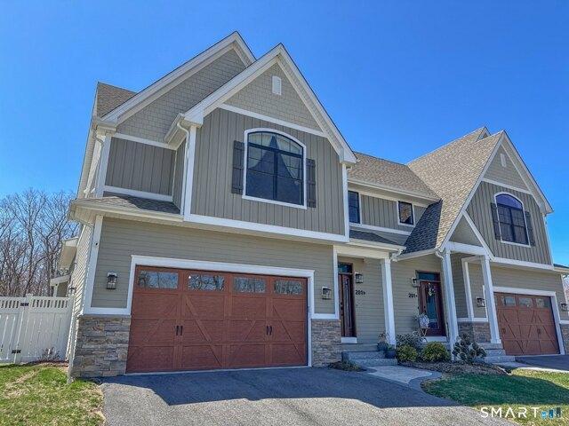 3 bedroom, East Hampton CT 06424 104692296