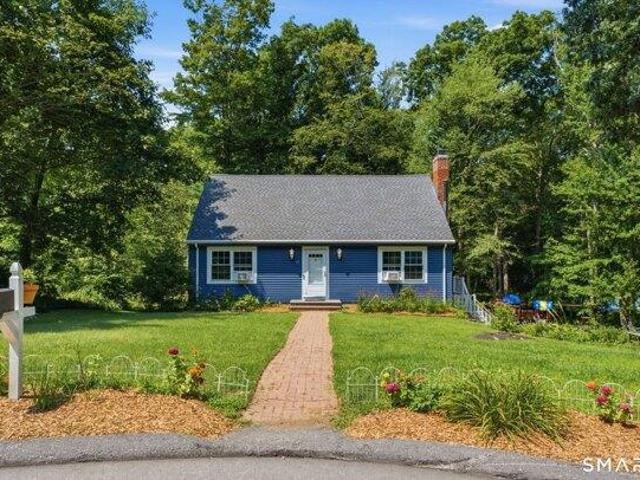 3 bedroom, East Hampton CT 06424 105202910