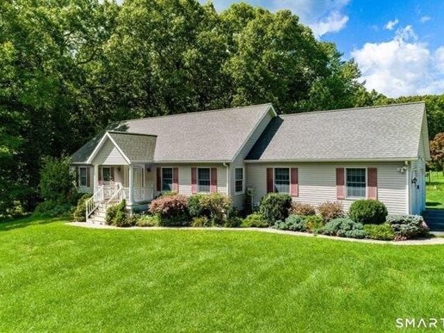 3 bedroom, East Haddam CT 06423 105191852