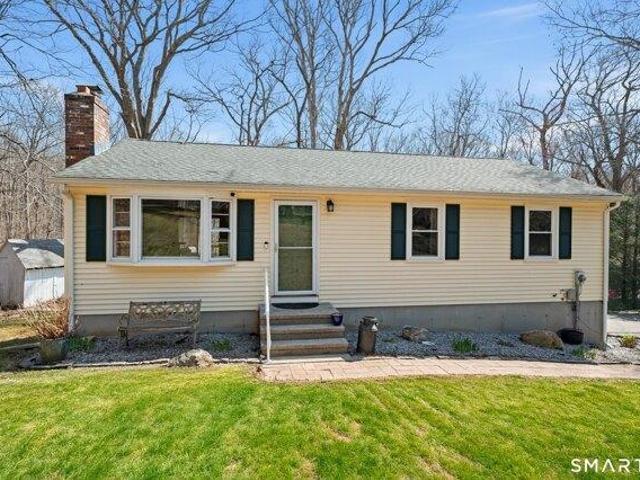 3 bedroom, East Haddam CT 06469 102480079