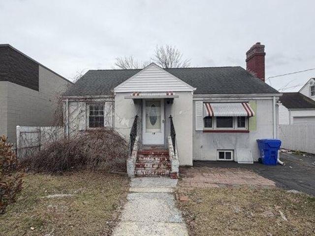 3 bedroom, East Hartford CT 06108 104810232