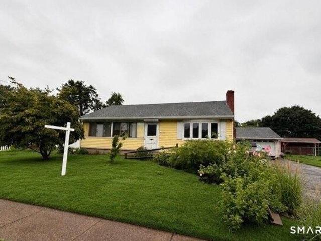3 bedroom, East Hartford CT 06108 105173577