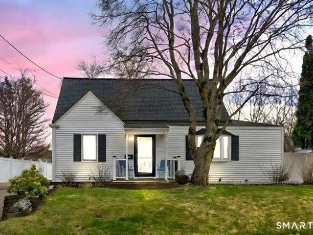 3 bedroom, East Hartford CT 06118 101857895