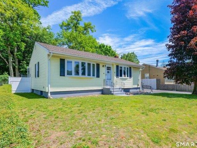 3 bedroom, East Hartford CT 06118 103100746