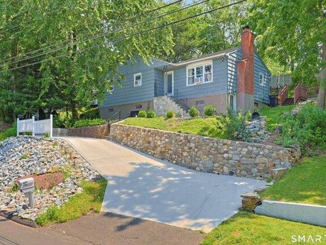 3 bedroom, East Haven CT 06513 105158779