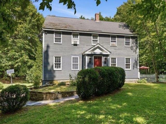 3 bedroom, East Kingston NH 03827 104332478