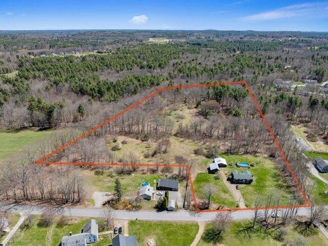 3 bedroom, East Kingston NH 03827 104377309