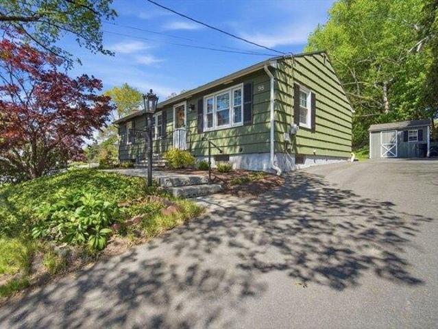 3 bedroom, East Longmeadow MA 01028 103222309